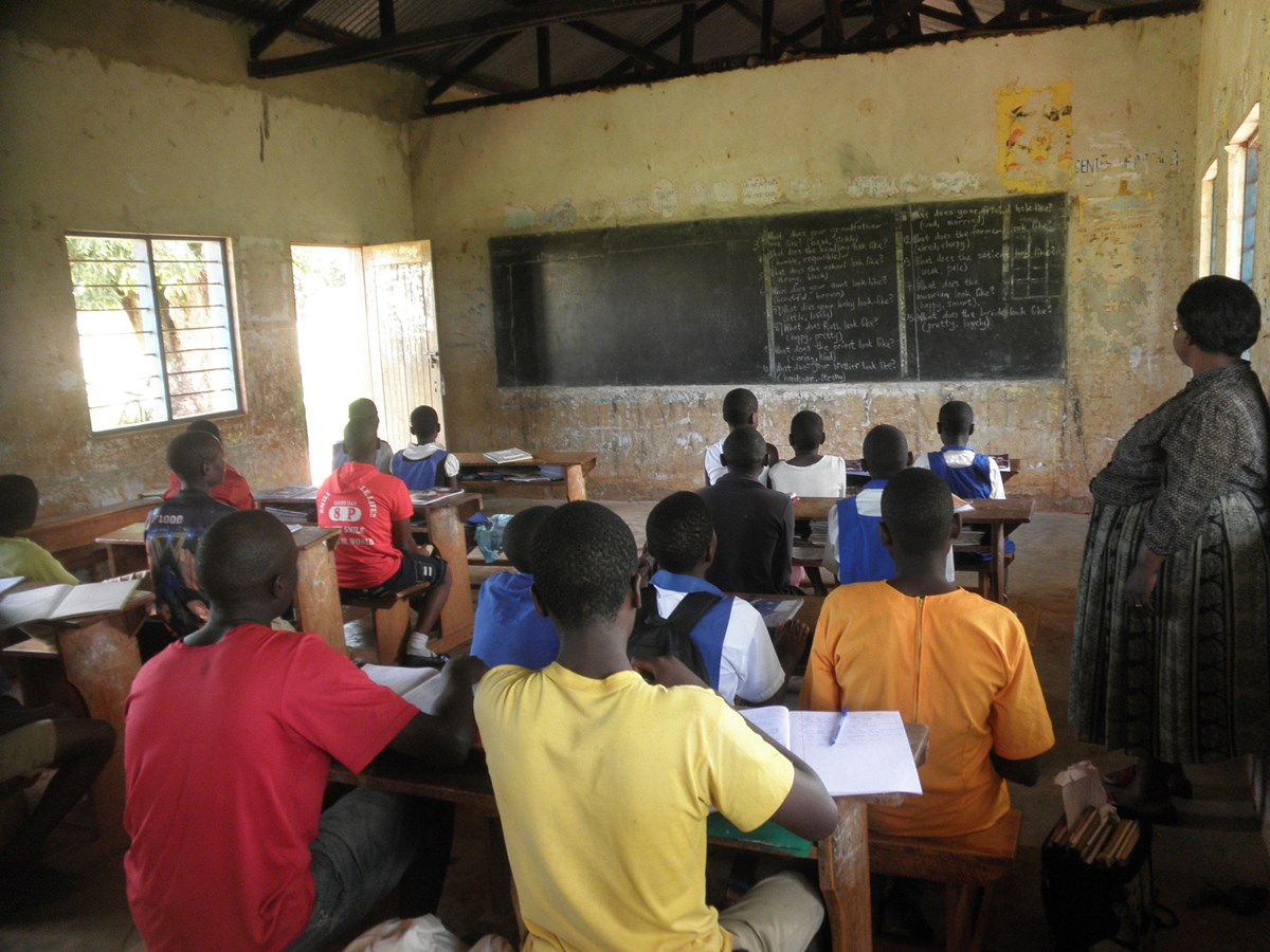 School system - Stichting Suubi